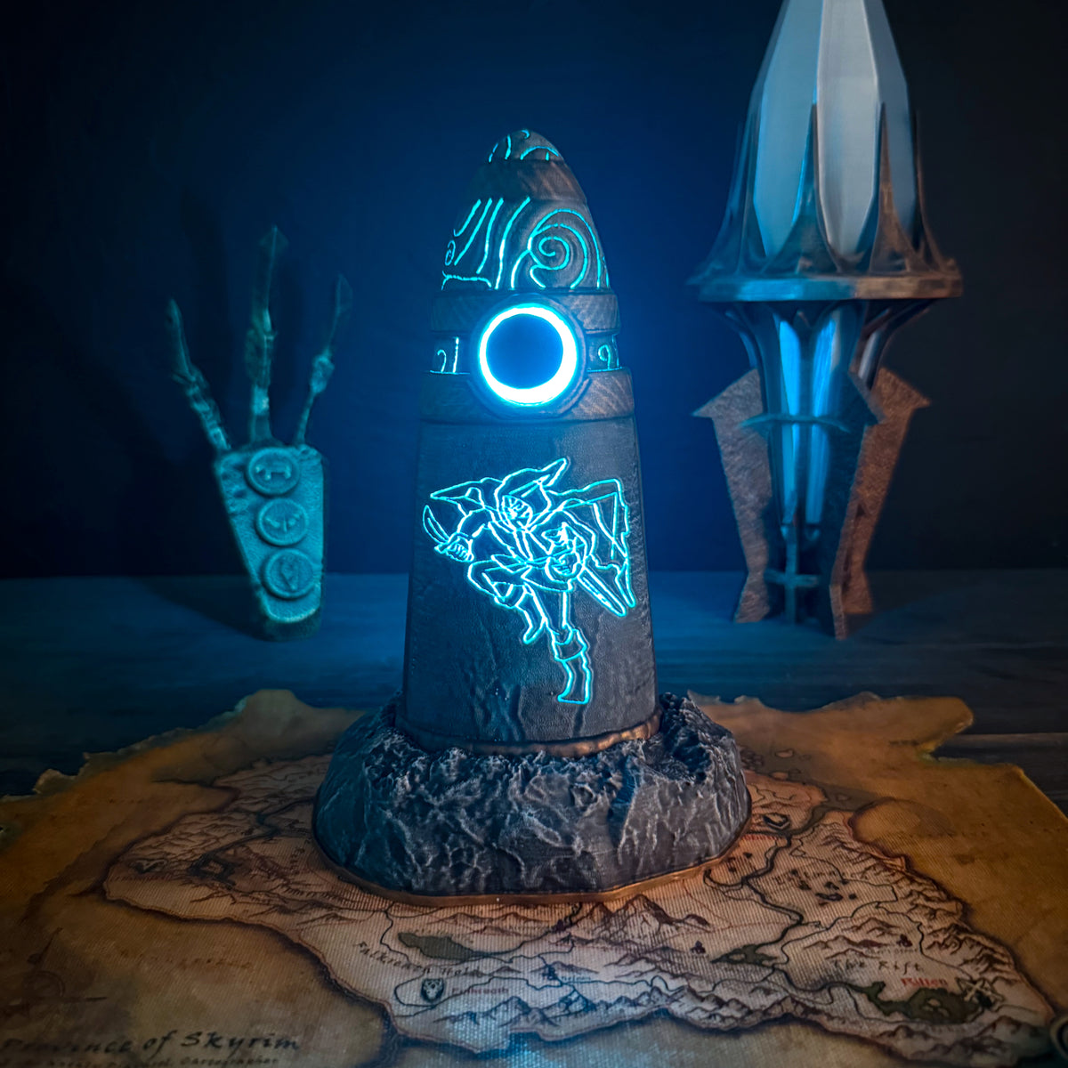 Skyrim Thief Stone Lamp – Fantasy LED Decor – PLA Printed Standing Sto ...